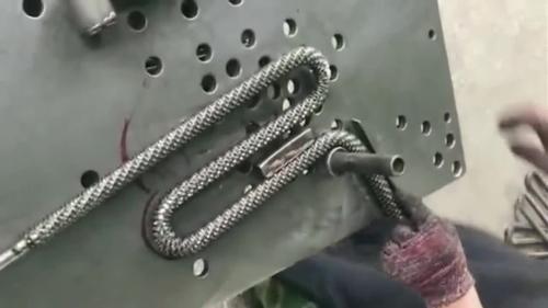 莆田牛人自己设计折弯神器,简单实用,这样省下不少人力!