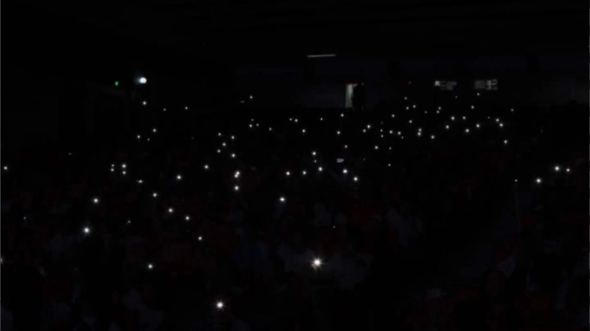 “那不如就随风去流浪”女准高三生代表广西第一次参加全国模拟两会...