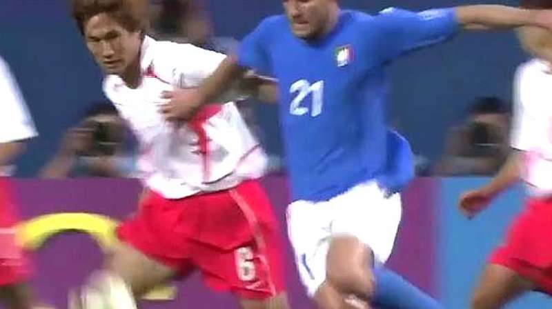 回顾:看2002年世界杯决赛!韩国2比1淘汰意大利!结局真是精彩!