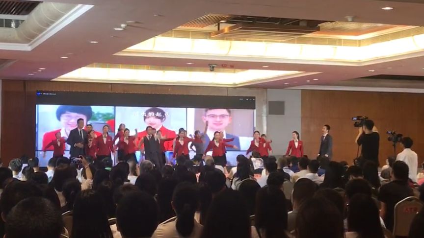 平凡岗位不平凡的贡献,快来看这群深圳政务服务青年的奋斗故事!