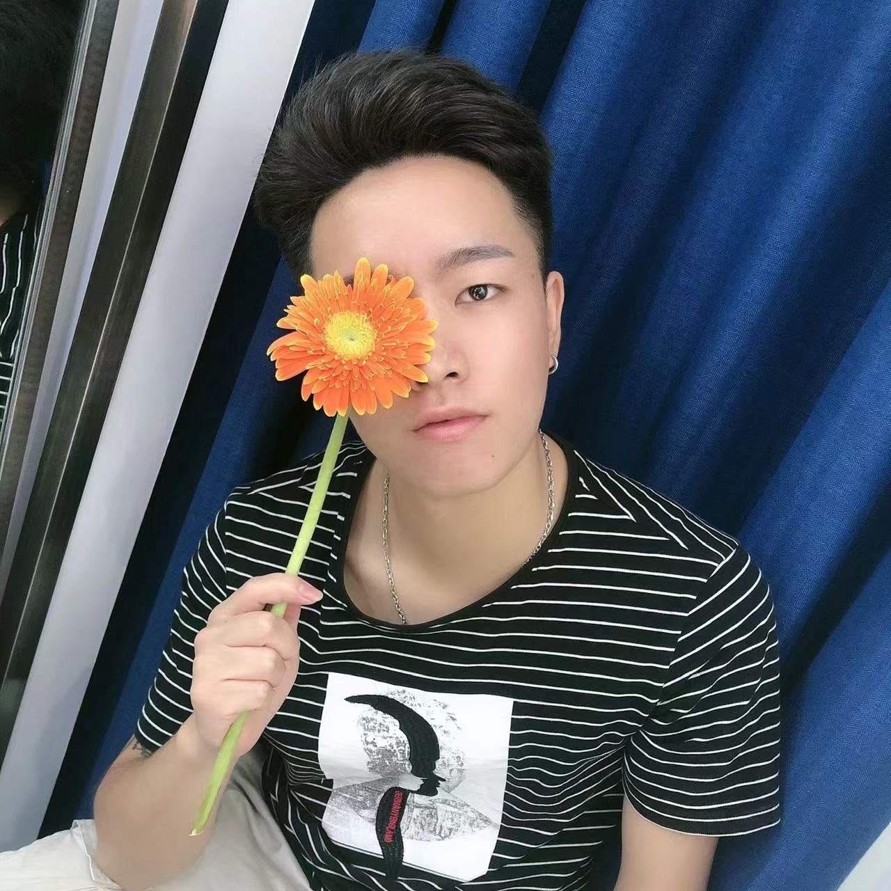 旗旗小戏精 