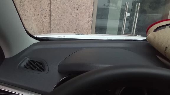 CS75要吐槽的地方就是中控台的硬塑料了…「来自懂车帝车友圈」