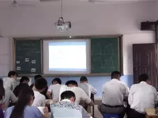 《多边形的内角和》第一课时教学实录(主讲:韩芬芬)