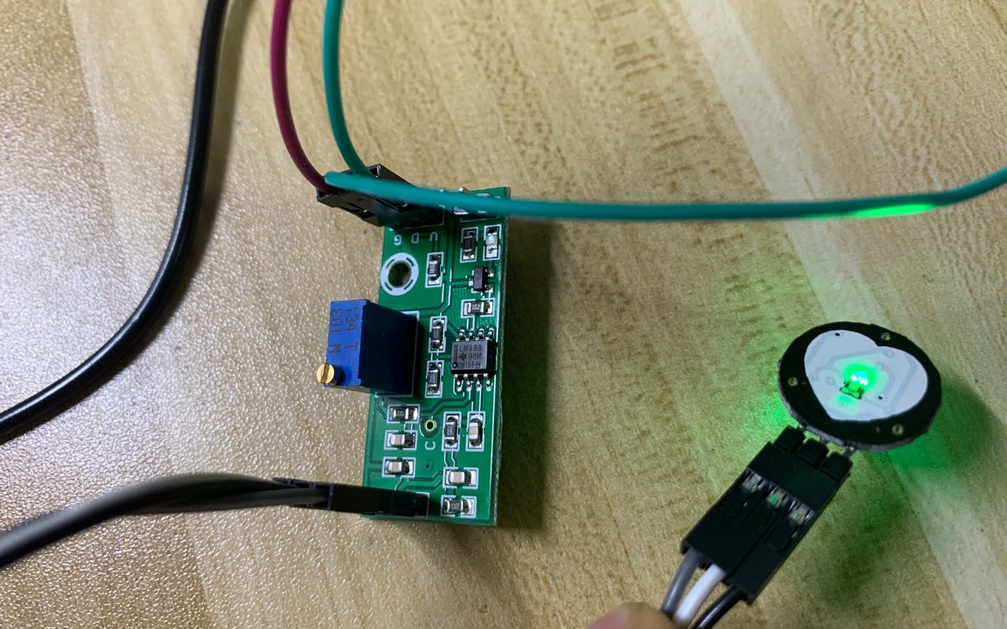 【蚂科项目】8号 基于51单片机pulsesensor心率计脉搏LM393比较器...