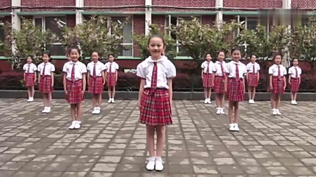 【朝龙视线】新乐市实验小学文明礼仪操