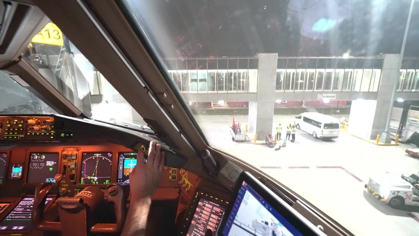 #航空#飞机起飞#波音#第一视角#模拟飞行#一起看飞机学习开飞机