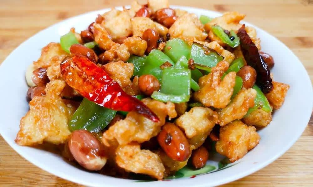 宫保鸡丁掌握一个技巧,比饭店做的好吃,简单易学,做法完美!