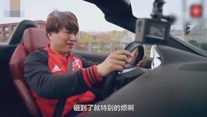 开敞篷跑车真的是这样的?我读书少,不要骗我