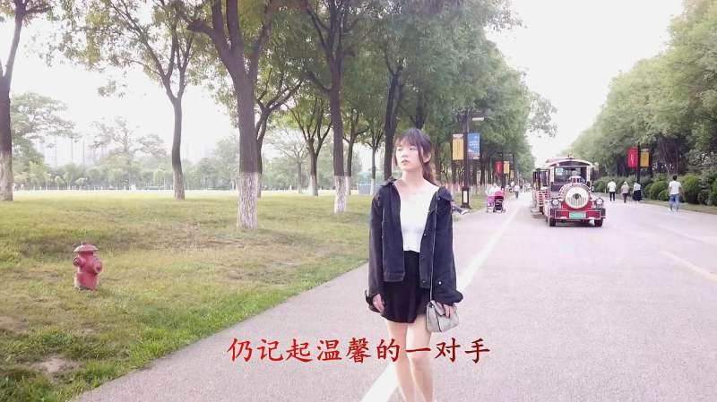 BEYOND经典歌曲《真的爱你》歌词朗朗上口,听一遍就深陷其中!