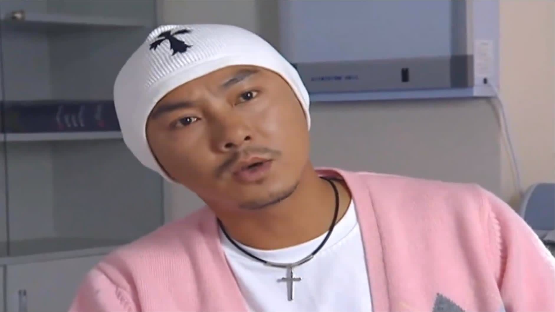 智多星:前女友被渣男甩,如今又得肾病,坏事全赶上了