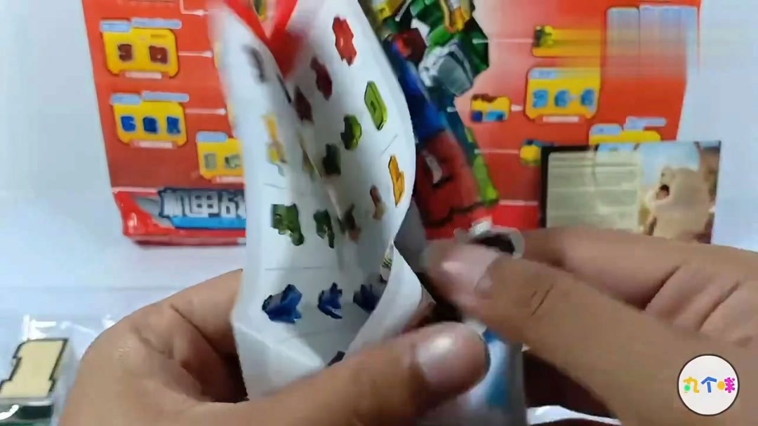 数字版变形金刚10合一金刚战队机甲战神炫酷合体玩具开箱