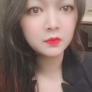 亲爱的小月月吖 