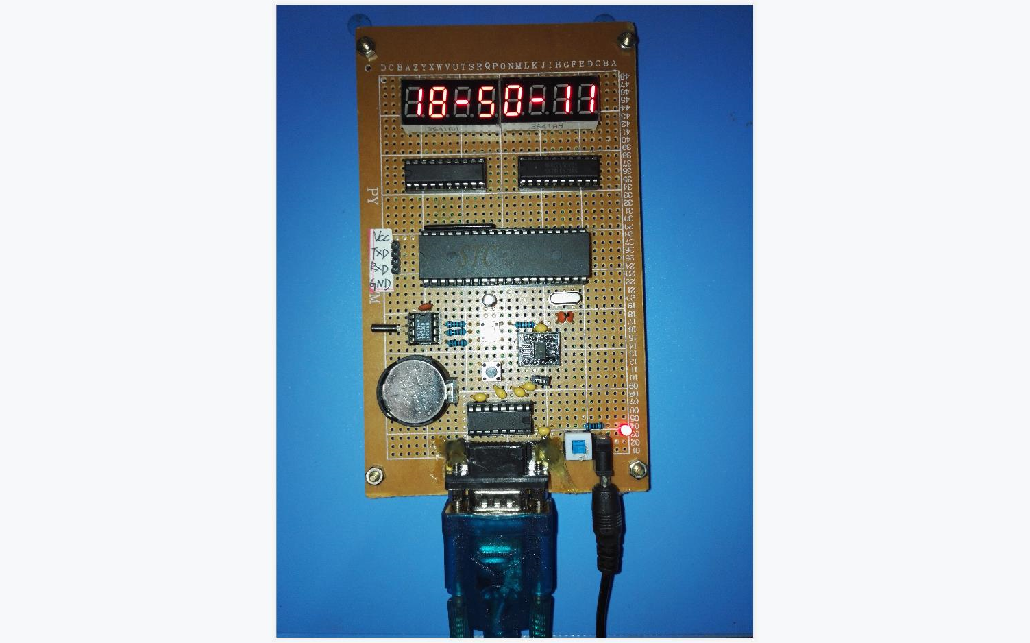 基于51单片机的电脑串口校时时钟设计看门狗防程序跑飞设计的DIY...