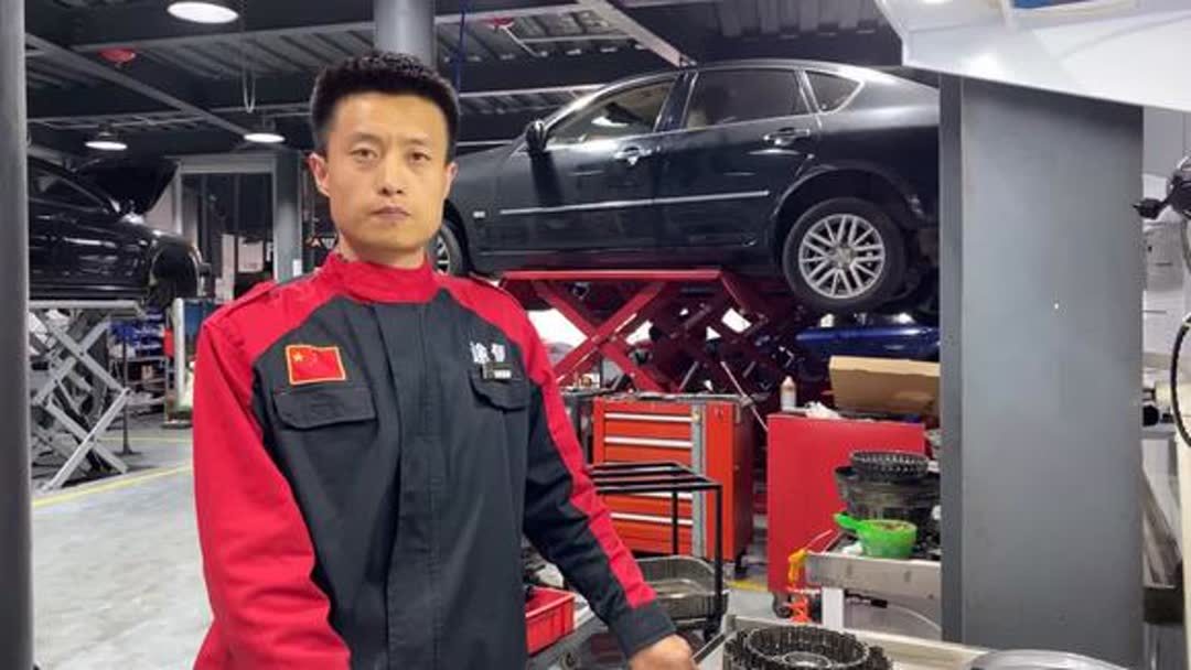 奥迪a7更换改进离合器,车子顿挫抖动故障都是这个零件导致的