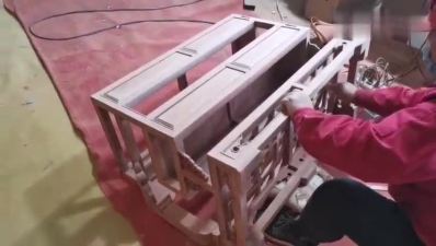 看纯手工打磨制作缅甸花梨书桌王义红木办公桌