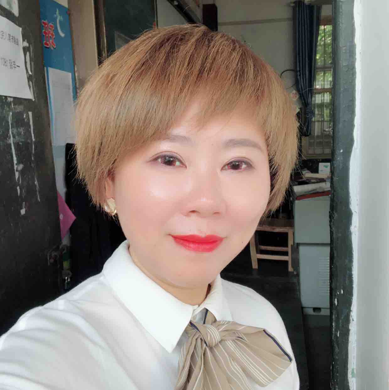 桂琦老师 