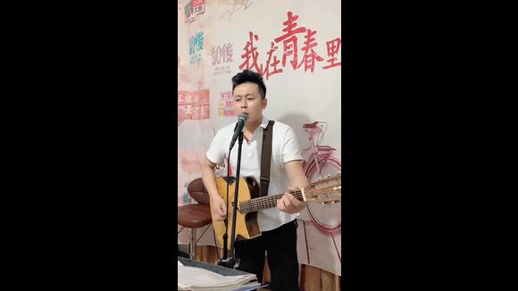 勇敢勇敢我的朋友,就算明天没有彩虹,阳光总会在风雨后