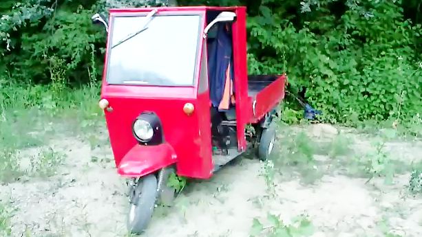 农用三轮车,开起来挺带劲