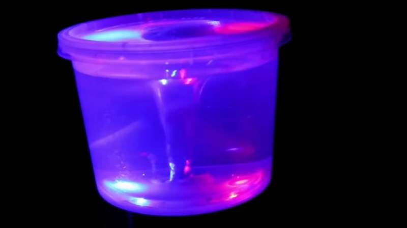 简易制作水中龙卷风漩涡生成教学,简单易做