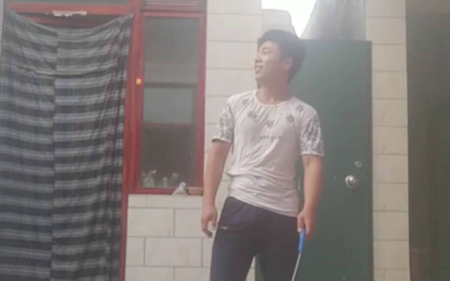运动应该一直搞。在人类的认识史中,从来就有关于宇宙发展法则的...