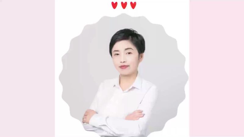 英语是世界上最简单的一门语言,但是英语老师不会轻易这么说