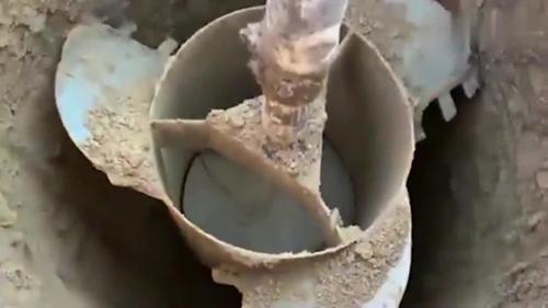 有这样的钻井机械设备,钻井速度真是快!