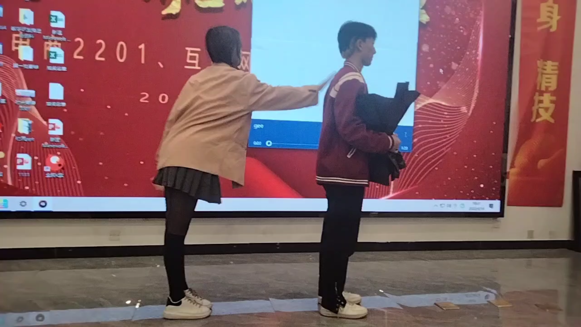 校园联谊晚会舞蹈表演