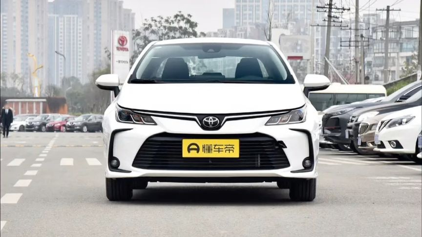 日系 丰田 省油 卡罗拉 空间大