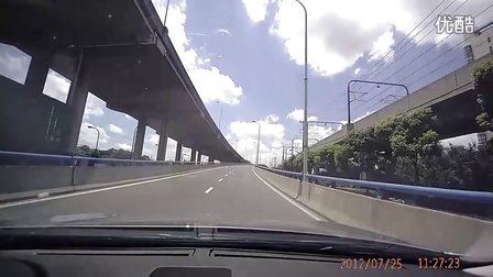 行车记录仪白天效果 737