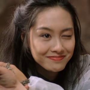 敷面膜的虾爬子 