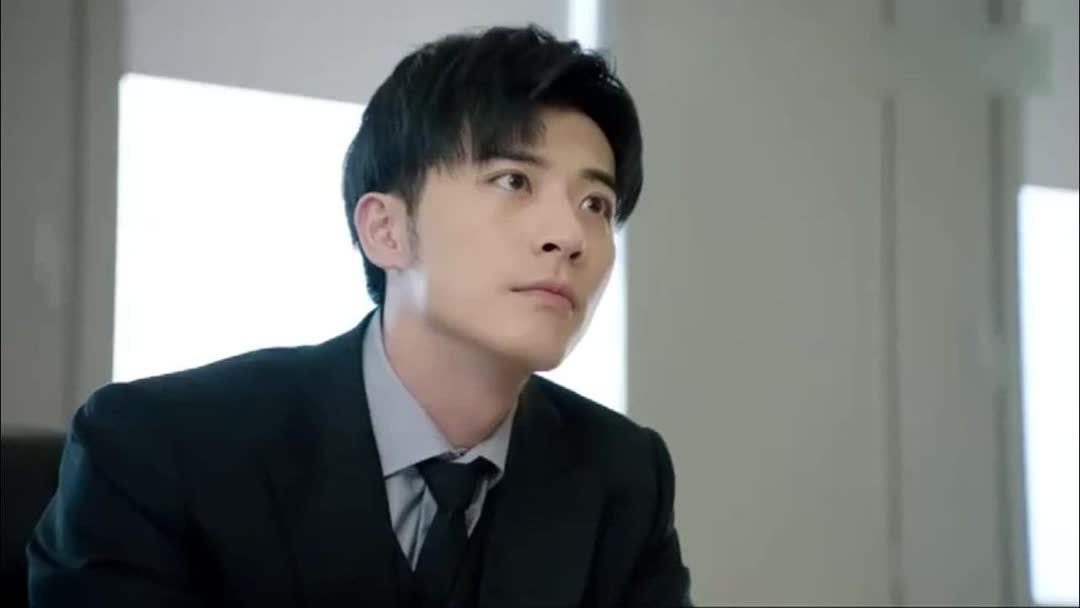 奈何boss要娶我2:凌BOSS看到夏林身边的帅哥教练,瞬间不淡定了