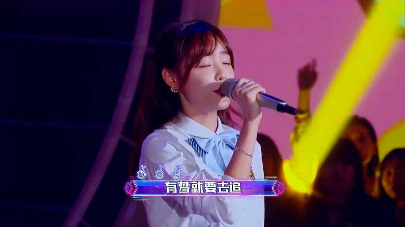 嗨唱转起来:兔子牙超甜演绎《小白兔遇上卡布奇诺》