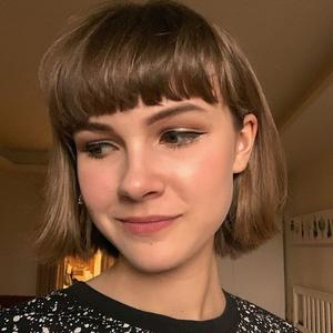 劳拉的模特日记 