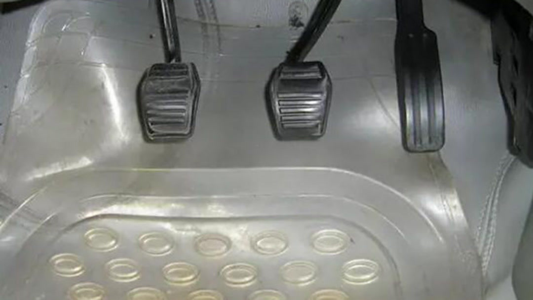 手动挡汽车玩的就是离合器,教你手动档汽车的离合器正确使用技巧