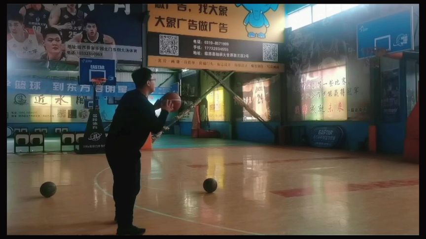 #库里投篮 #库里 #库里投篮姿势 #三分球 #一段式投篮