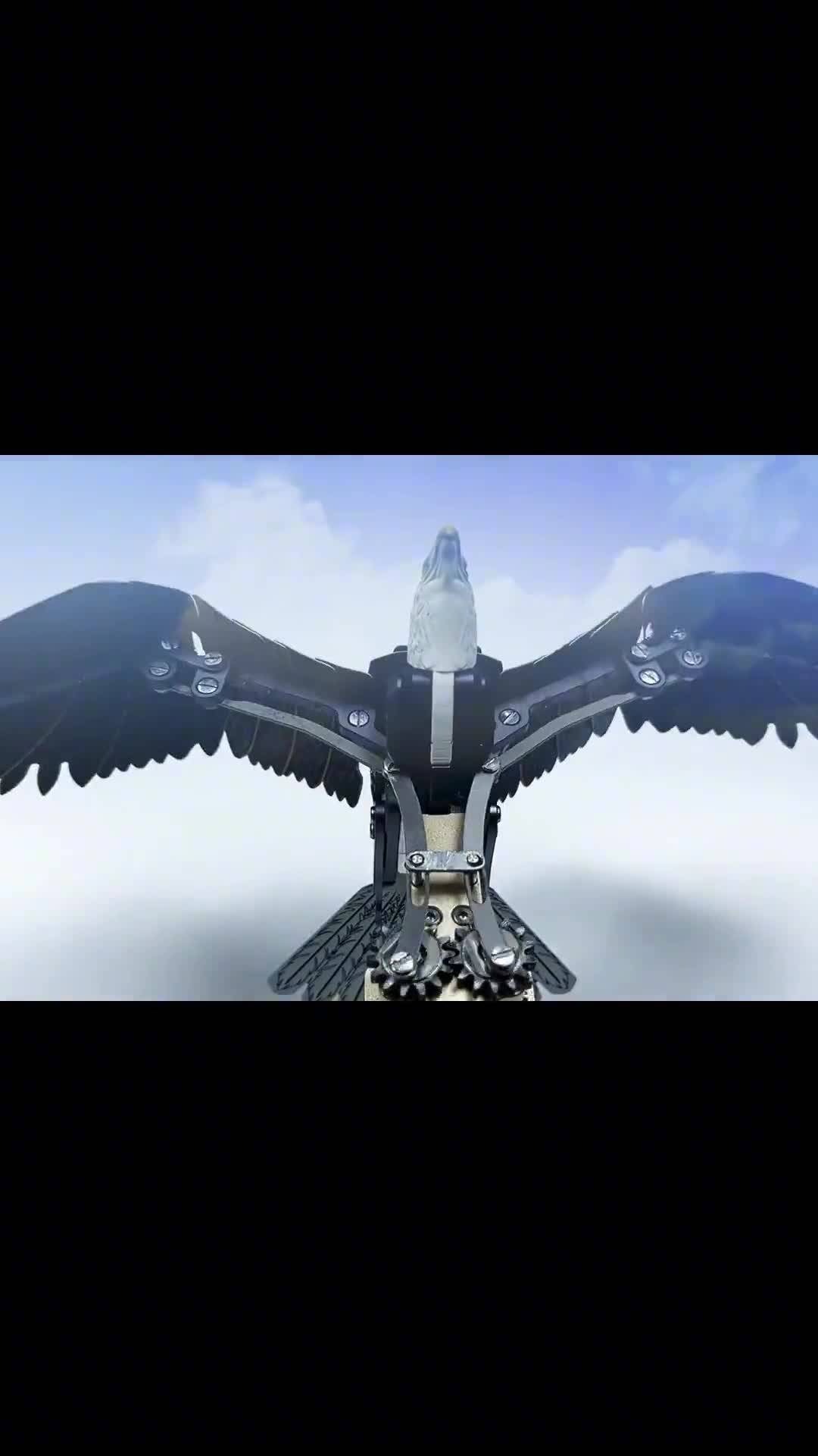 仿生扑翼飞行器