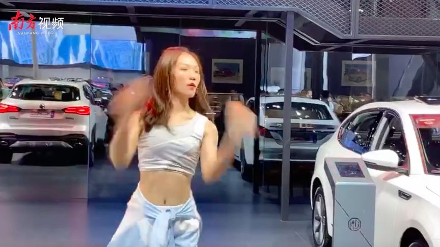 60秒get车展|电动车抢占C位!观众告白“中意你”