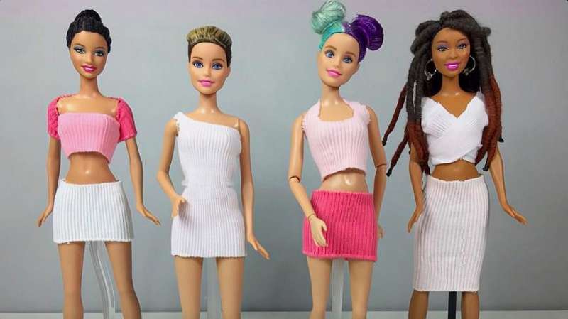 创意手工diy:教你用简单的方法给芭比娃娃做4件裙子!