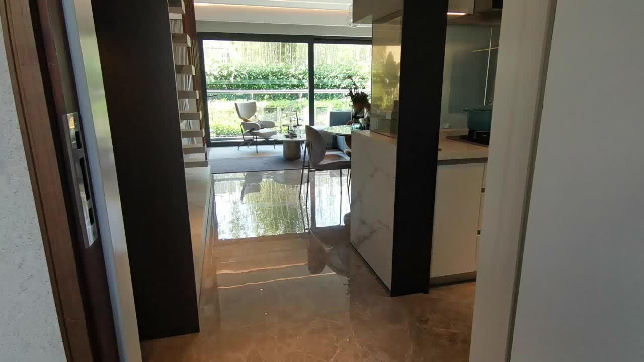 #幸福里dou出好房 5.8米高复式三层,近六米长大阳台