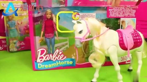 儿童玩具:芭比娃娃,露营骑梦幻屋娃娃厨房玩具动画