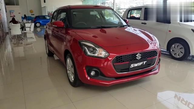 铃木雨燕运动版到店,看完内饰和配置,才知道啥叫性价比!