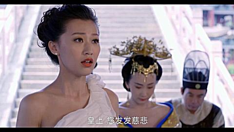 现代美女穿越到古代, 经过一番打扮后, 直接让皇后失宠