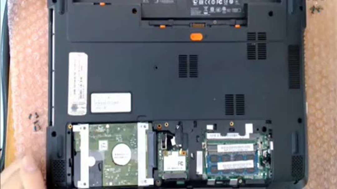 笔记本除灰教程 笔记本除尘清灰教程【拆机篇】