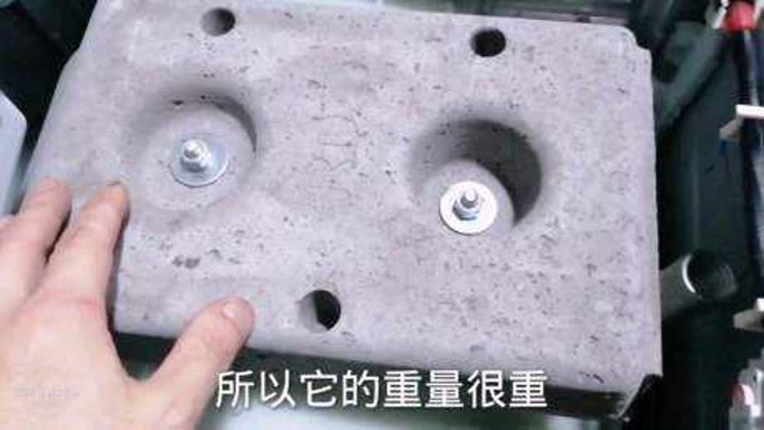 家庭该如何选择洗衣机?波轮和滚筒洗衣机各自有何优缺点