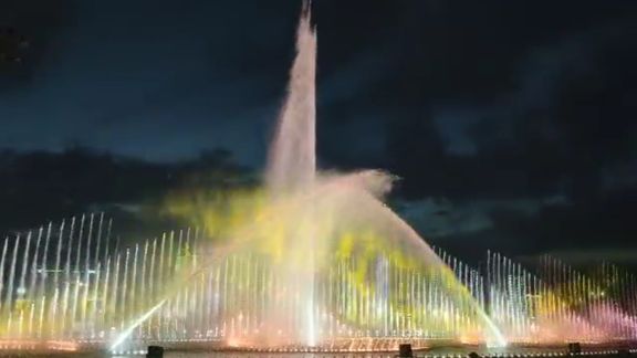 大型音乐灯光喷泉秀,美丽祖国大好河山