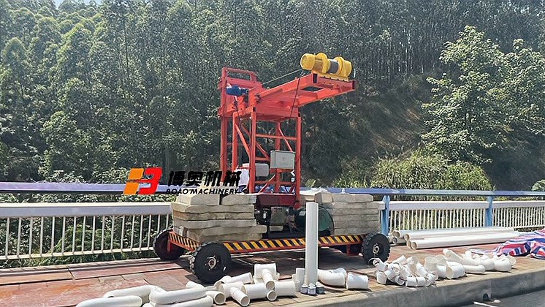 柳州桥梁侧面排水管施工台车 桥梁pvc排水管安装小视频