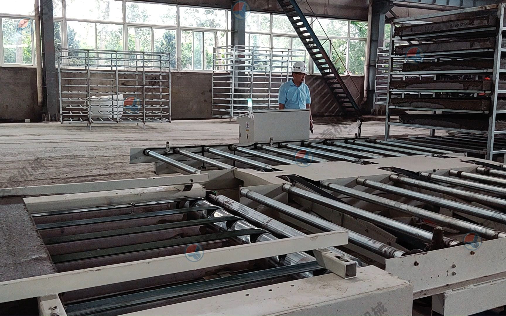 免拆模板机械设备 天意机械