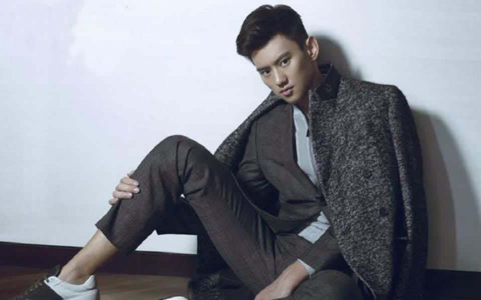 宁泽涛26岁生日之际宣布退役 回应称先休息再上学