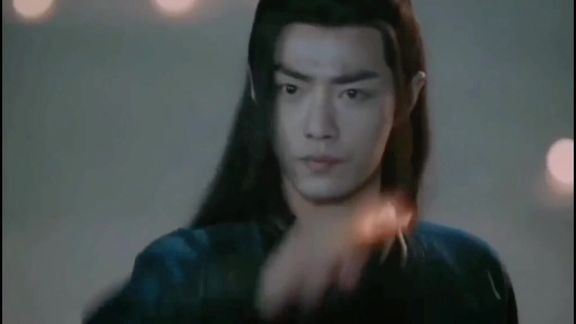 #魏无羡#陈情令,回想那个夏天,我们看过了陈情令,里面魏无羡贴的符咒...