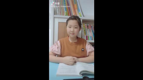 细菌ߦ�的书籍“灰尘的旅行”